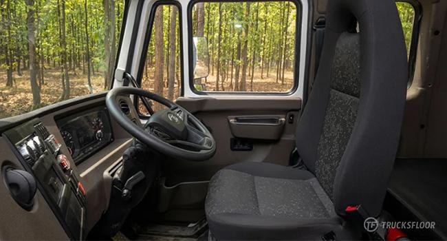 Tata Signa 2823.T Truck Price in India, 2025 | Mileage, Brochure ...