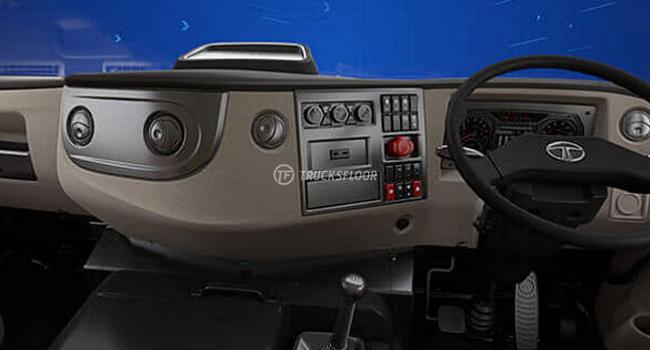 Tata Signa 4018.S Truck Price in India, 2024 | Mileage, Brochure ...