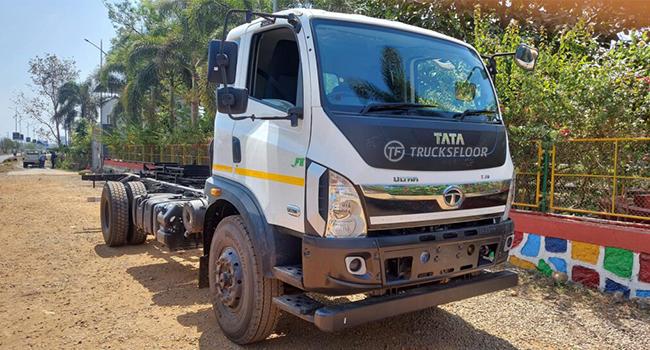 Tata Ultra T.19 Truck Price in India, 2025 | Mileage, Brochure ...